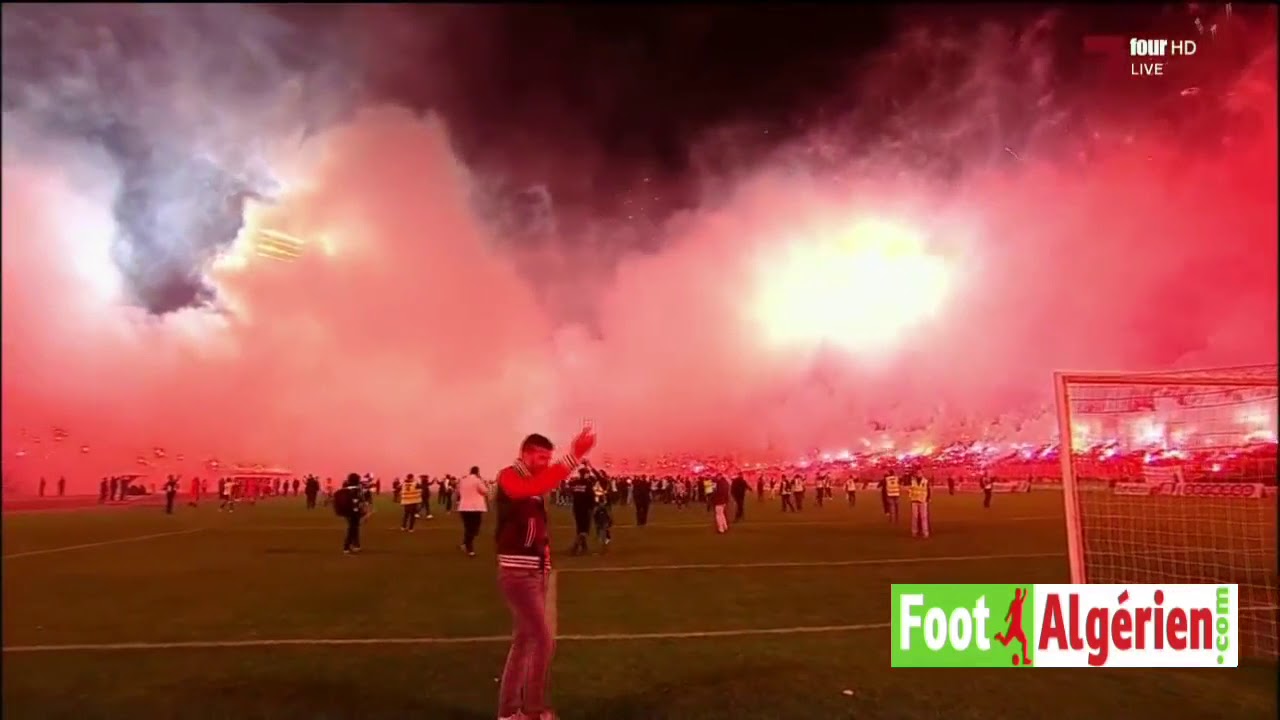CS Constantine : Le Stade Hamlaoui en feu pour la célébration du titre ...