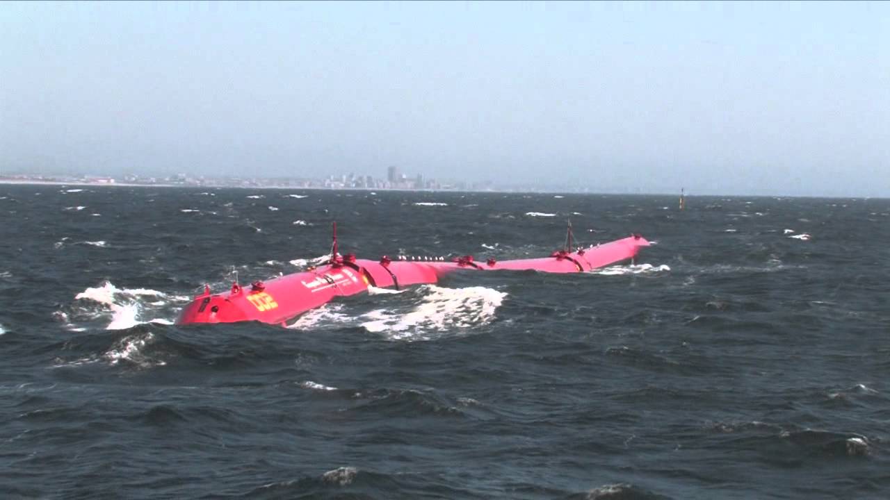 A Pelamis machine in Portugal - YouTube