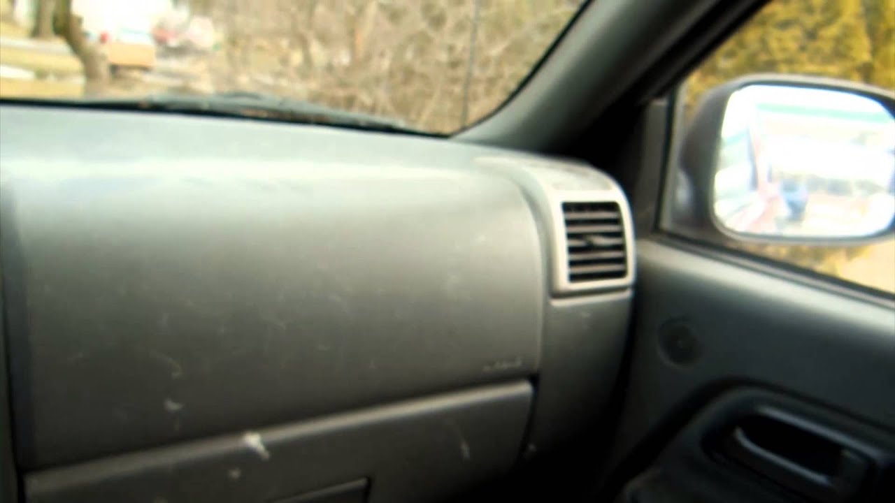 Gi-Hugic CupCakes & Fart Smog - YouTube