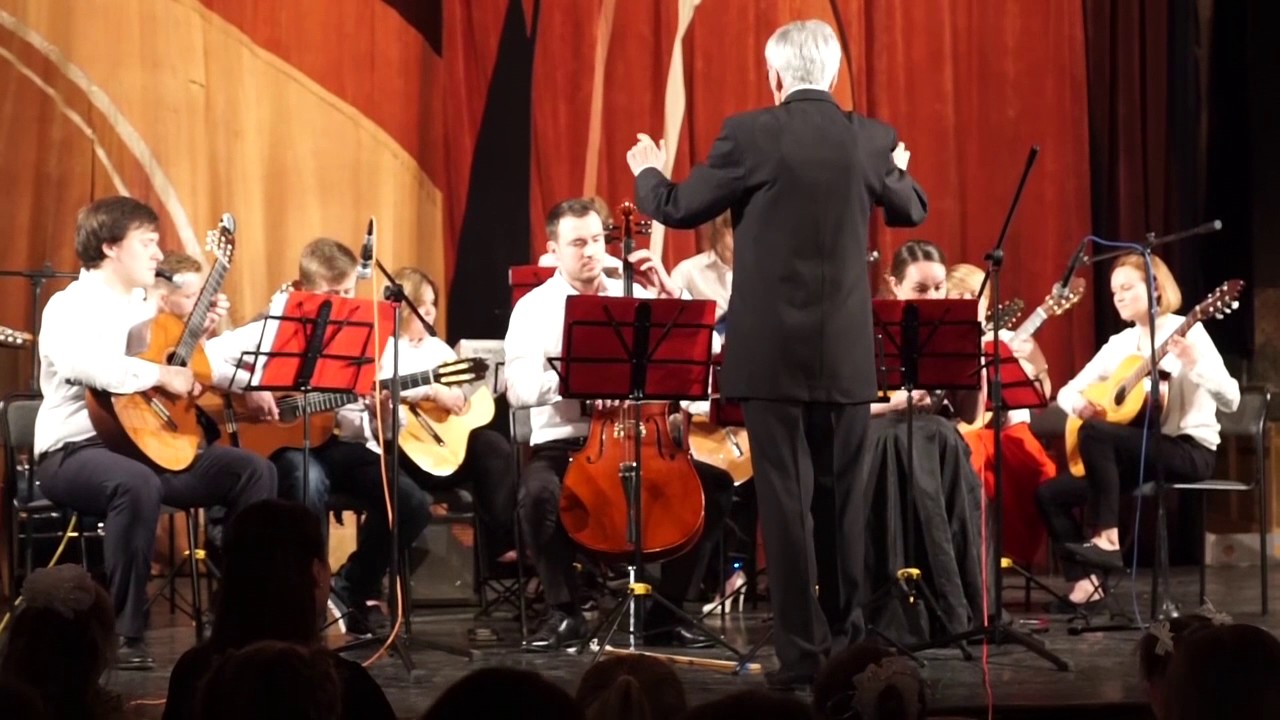 Vivaldi Mandolin Concerto in C major RV425 ЦДРИ 12 03 2017 - YouTube