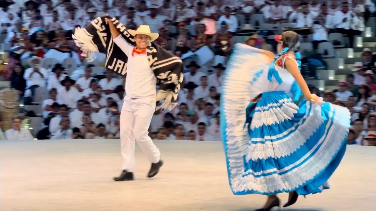 Pinotepa Nacional y sus juegos , sones y chilenas Guelaguetza 2024 ...