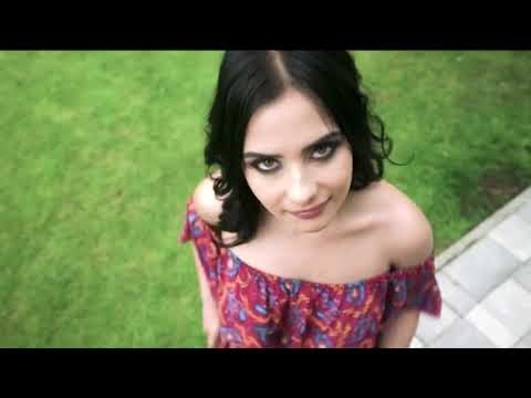 Maria Wars Passionate Dance