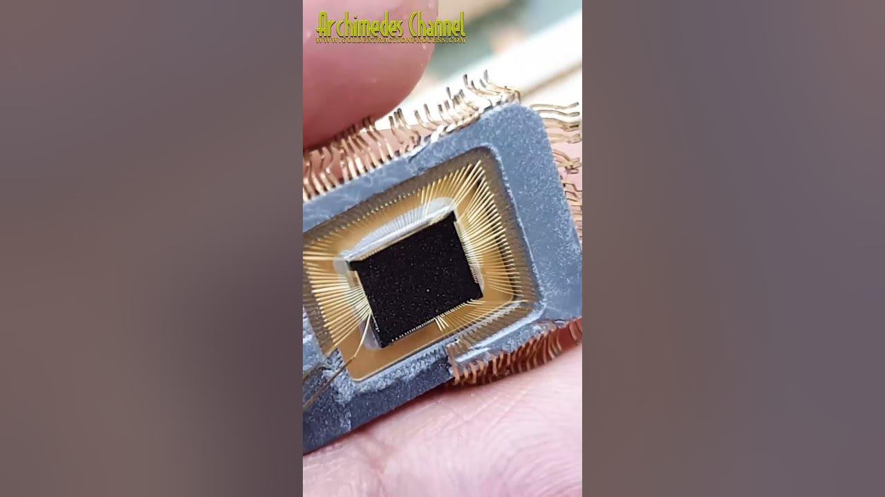 What's inside the microprocessor chips #shorts #microprocessor - YouTube