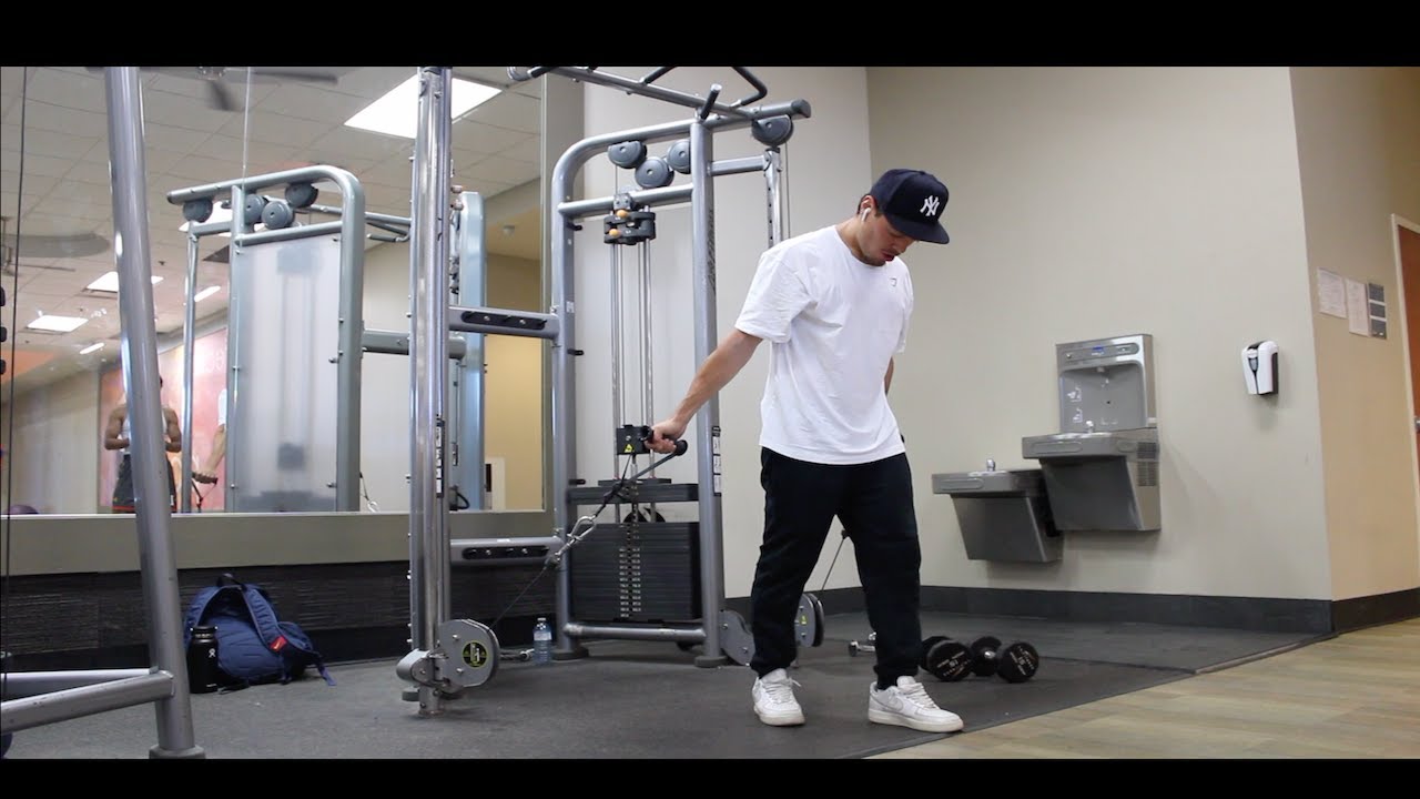 Doing CBUM's back and bicep workout - YouTube