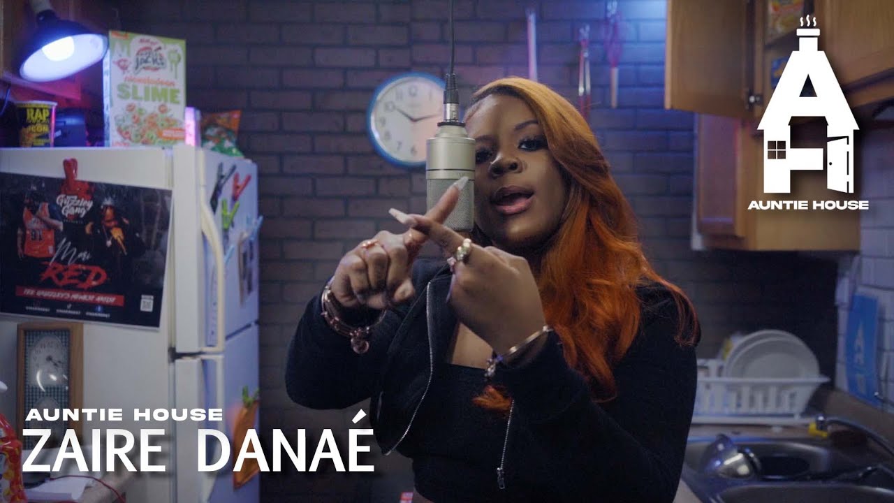 Zaire Danaé - Savage | Auntie House Performance 🎙 - YouTube