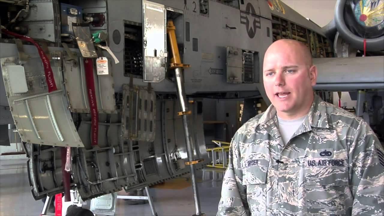 U.S. Air Force Phase Inspection on an A-10 Warthog Aircraft! - YouTube