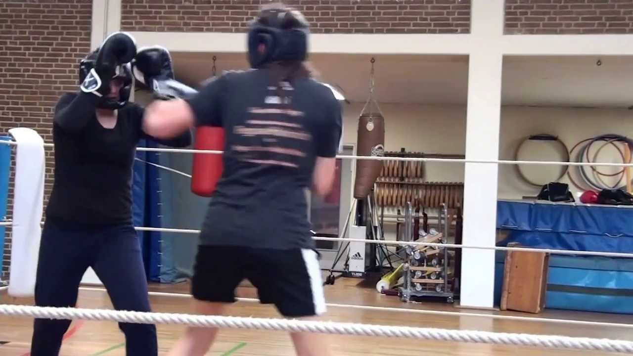BOXING GIRL KO BRUTAL SUPER KNOCKOUT boxeo chica - YouTube