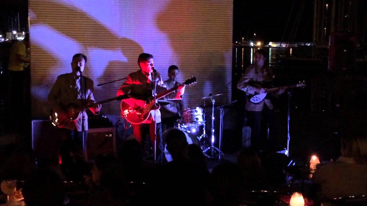 The Liverpool Band - I saw her standing there - YouTube