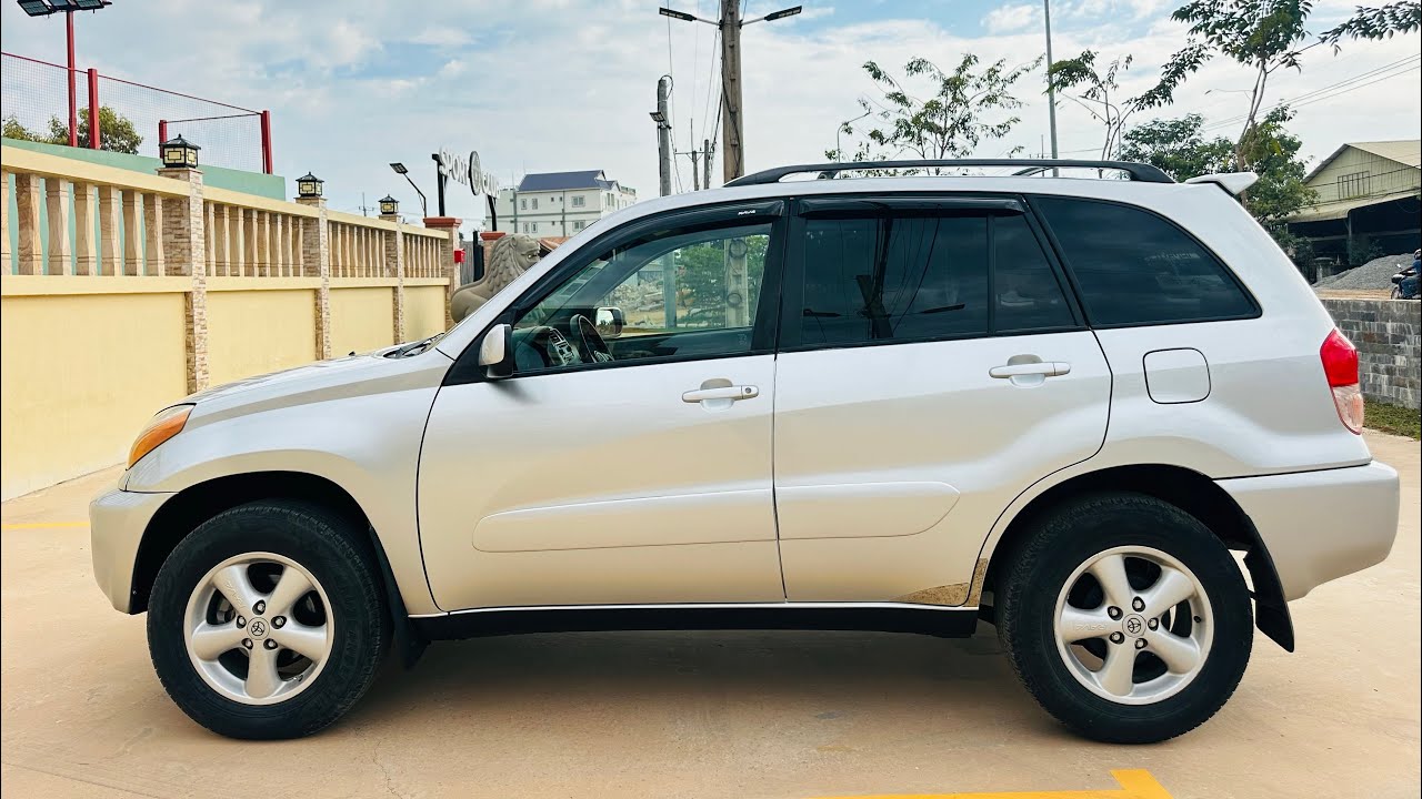 Toyota RAV4 L 2001 P1 - YouTube
