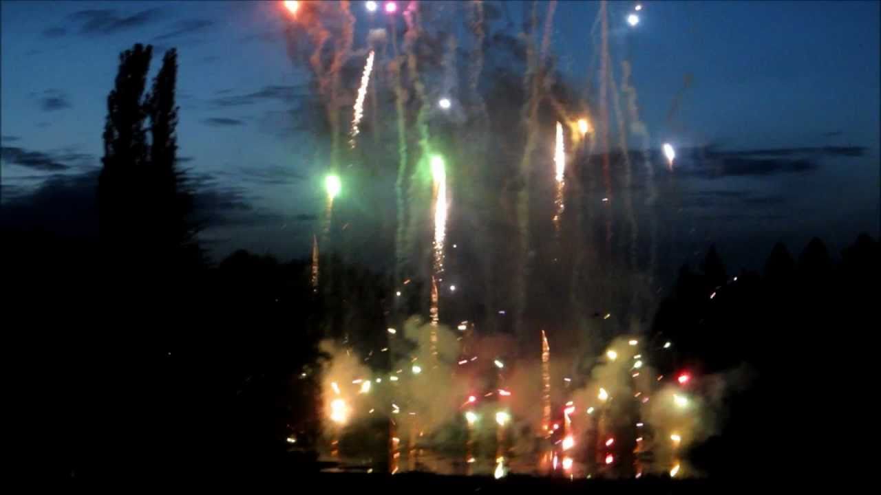 Butchart Gardens Fireworks - Finale - YouTube