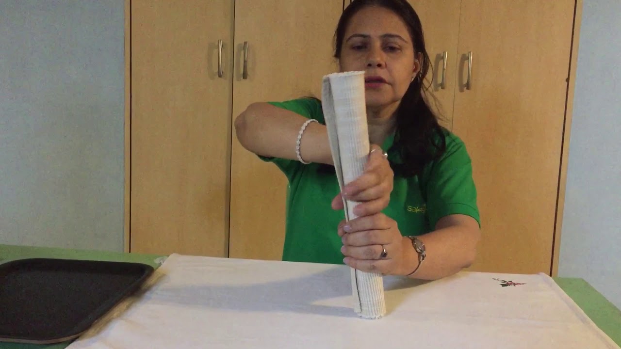 Unrolling and Rolling of a Mat - YouTube