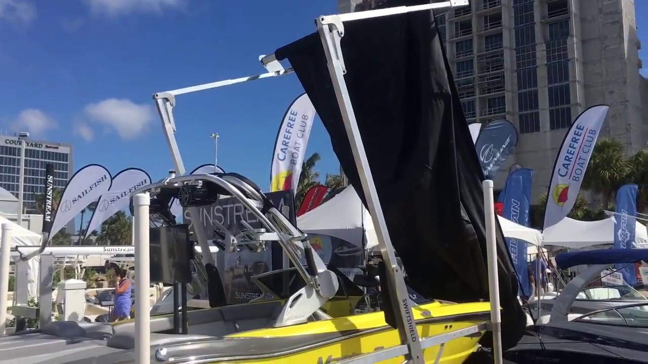 Sunstream Swiftshield Universal on Floatlift at Ft Lauderdale Intl Boat ...