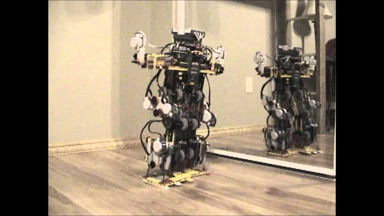 Lego mindstorms NXT Biped X 2 5 First Steps - YouTube