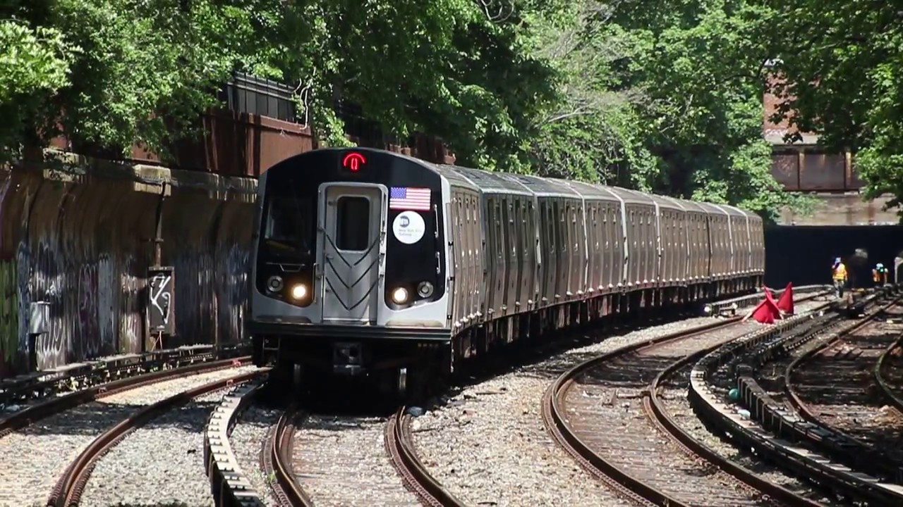 MTA NYC Subway Q trains at Beverley Rd - YouTube