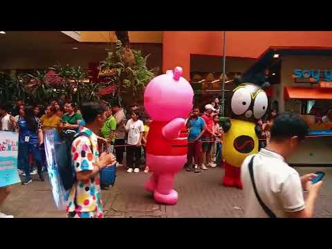 Grandest Mascot Parade at MOA - YouTube