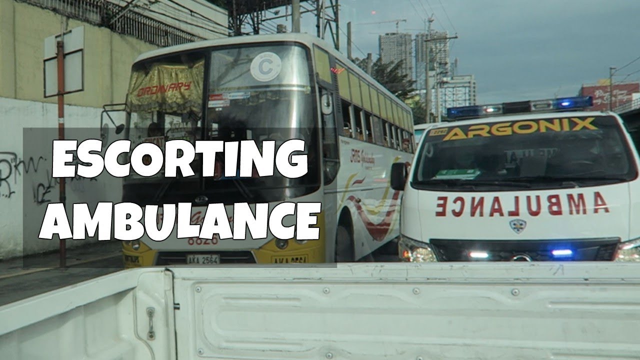 MMDA Ambulance Escort - YouTube