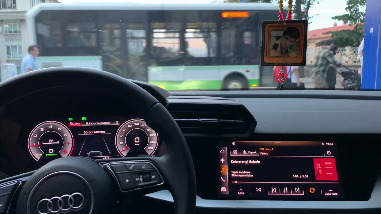 Audi Snap | Tuğçe Kandemir | Kahverengi Gözlerin - YouTube