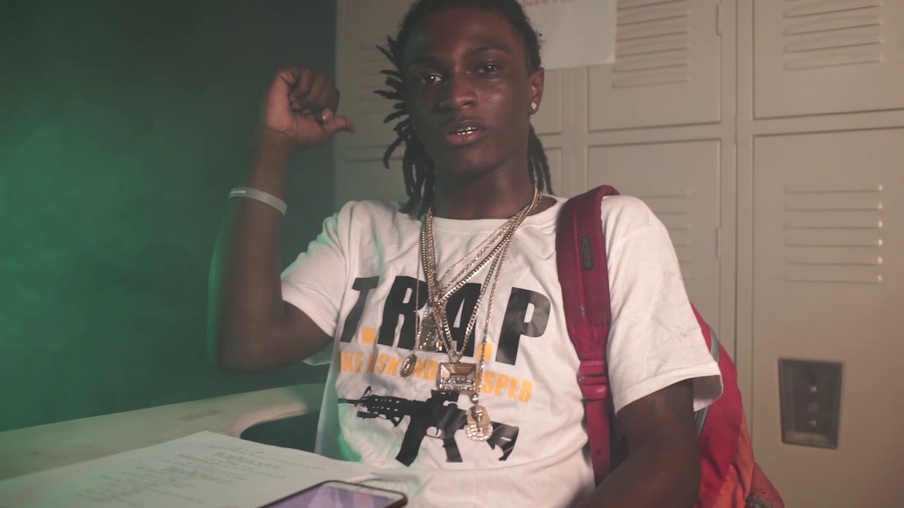 Killa Cam - How I'm Livin (Official Music Video) - YouTube