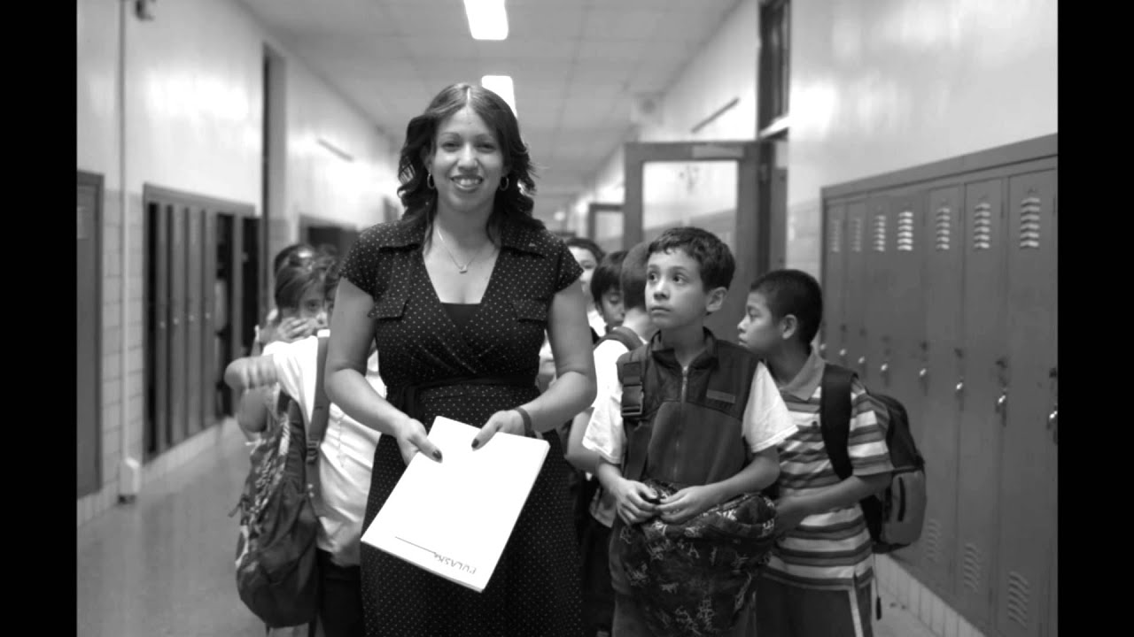 Chicago's Very Own: Rosabel Sanchez, Teacher - YouTube