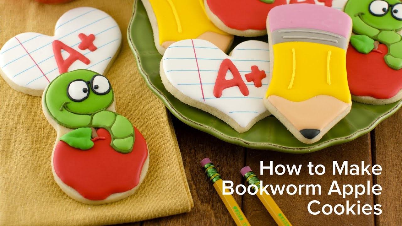 How to Make Bookworm Apple Cookies - YouTube