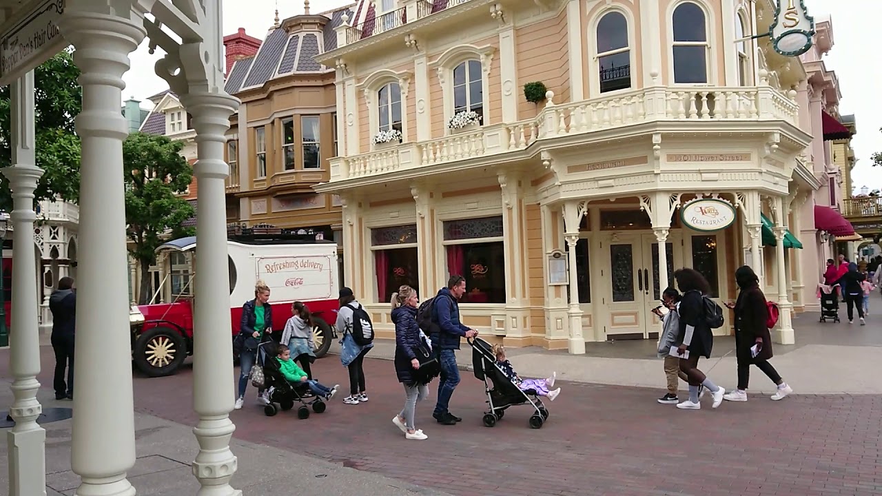 Walking Down Main Street USA At Disneyland Paris - YouTube