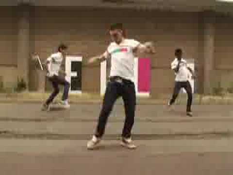 bailando tecktonik - YouTube