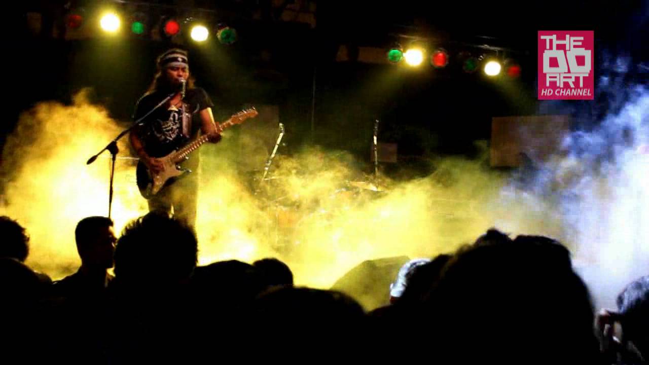 Gugun Blues Shelter - Woman [ HD ] - YouTube