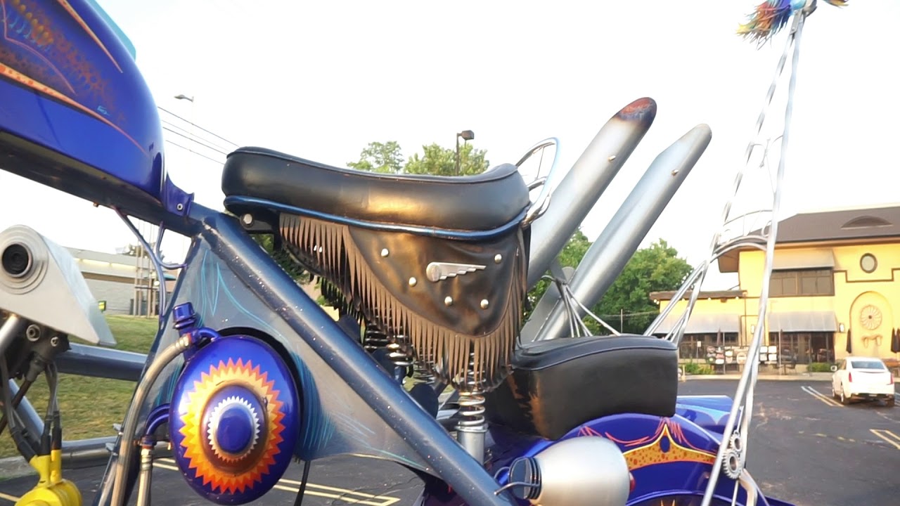 Driver Notices Huge Motorcycle Chopper Art - YouTube