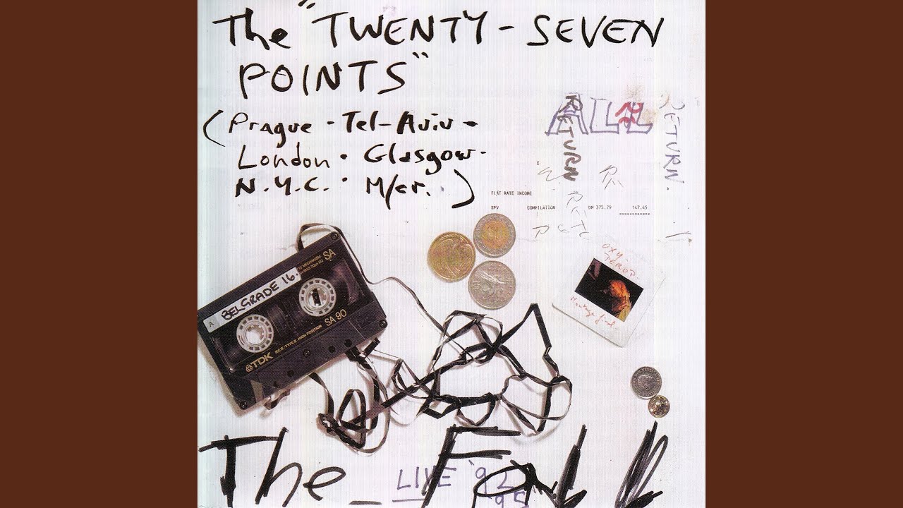 Middle Class Revolt: Simon, Dave & John (Live) - YouTube