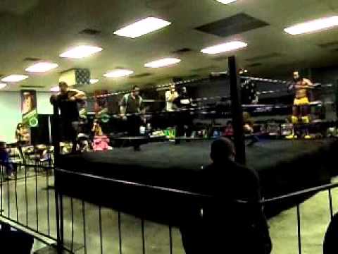 Victor Andrews/Zane Riley vs Vinnie Damoochie/Eddie Brown - YouTube