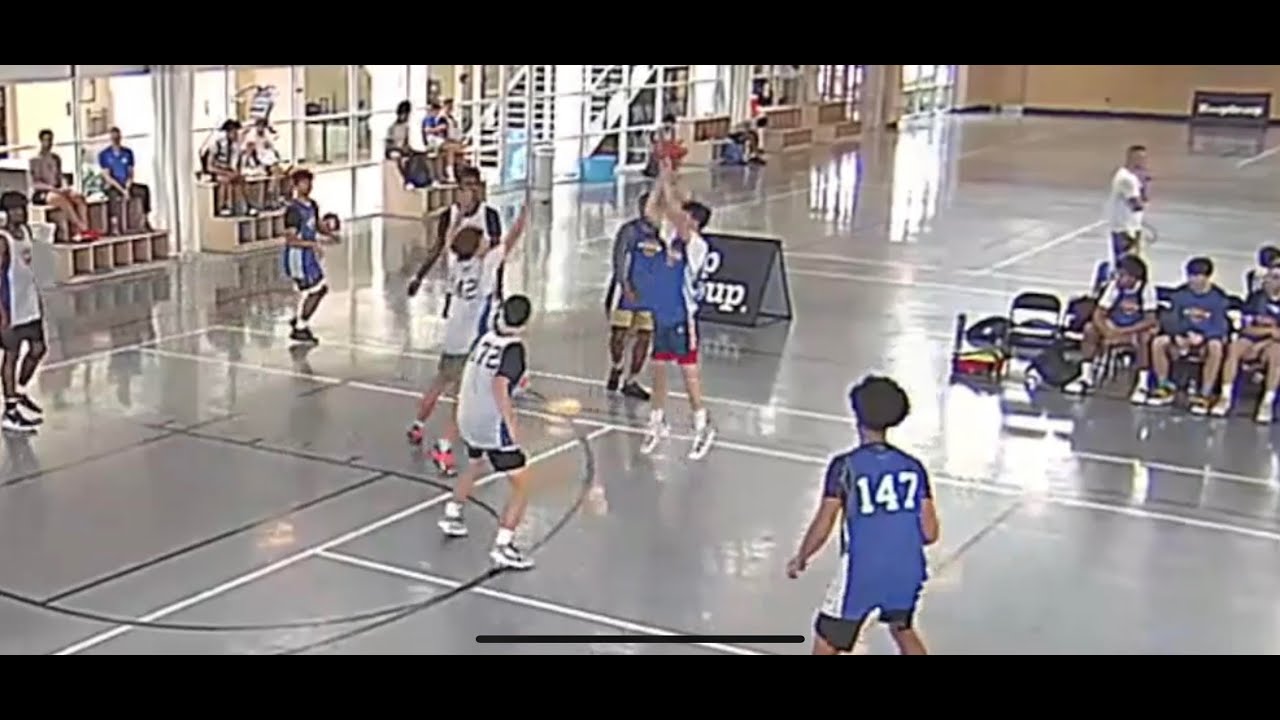 Kyle Sutter Highlights from Hoopgroup Session 1. - YouTube