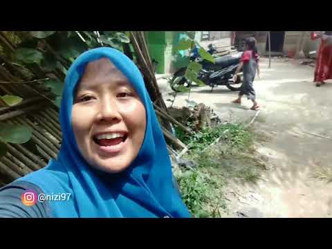 Ngintip orang mandi?|| J-Jalan ke Pantai Sri Mersing#TravelVlog #PantaiSrimersing #Sergai