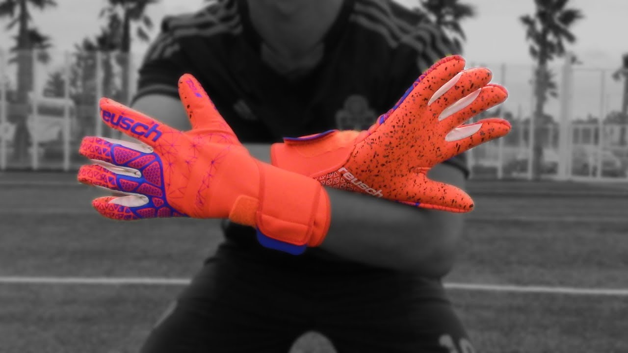 REUSCH PURE CONTACT G3 FUSION GOALKEEPER GLOVE REVIEW - YouTube