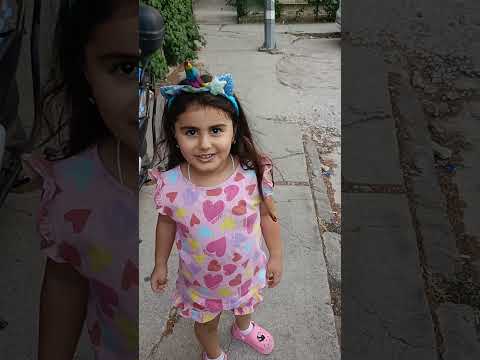 Efendim işitmedim bana birşey mi dedin? 🤣 #shortsvideo #keşfetbeniöneçıkar #elifela