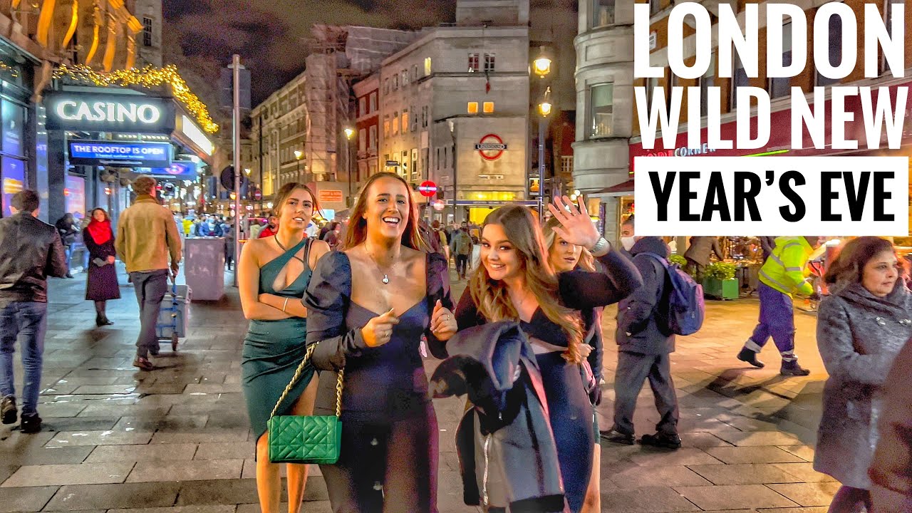 London Wild New Year's Eve Party Night in Central London 2022 [4K HDR ...