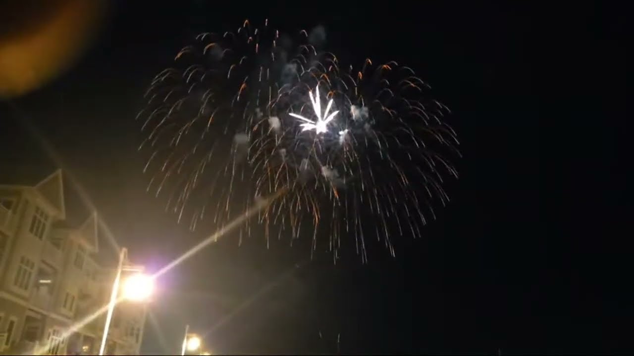 Sheboygan WI 2024 Fireworks - YouTube