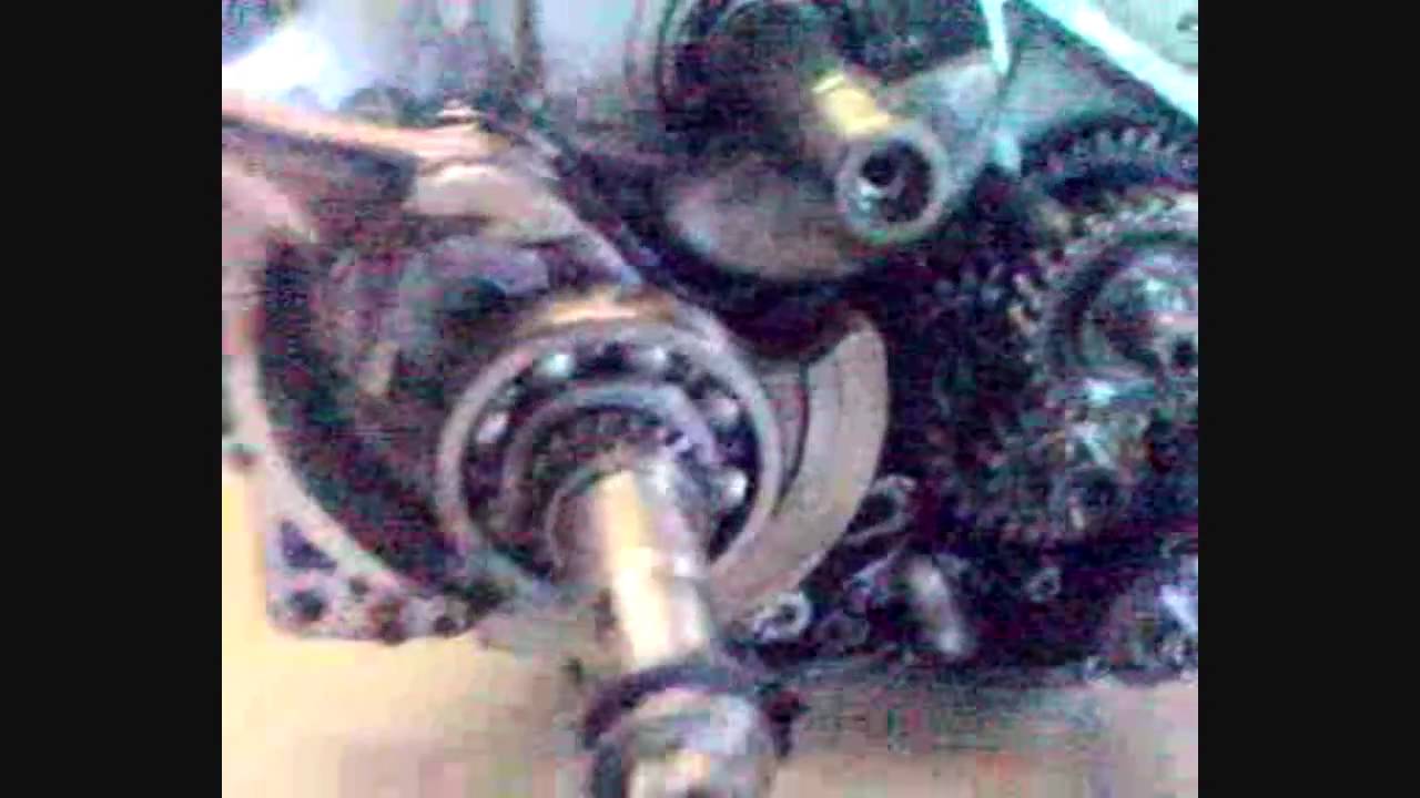 yamaha raptor engine inside moving - YouTube