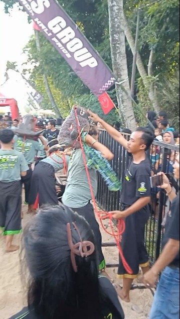 BANTENG KOLOR IJO - #shorts #subscribe #jaranan #bantengan #clips # ...