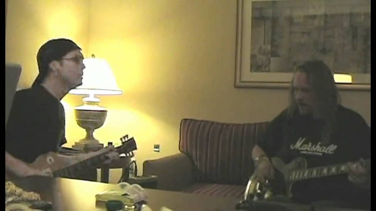 KERI KELLI DETROIT JAM - PART 6 - UNDER MY WHEELS - ALICE COOPER - YouTube