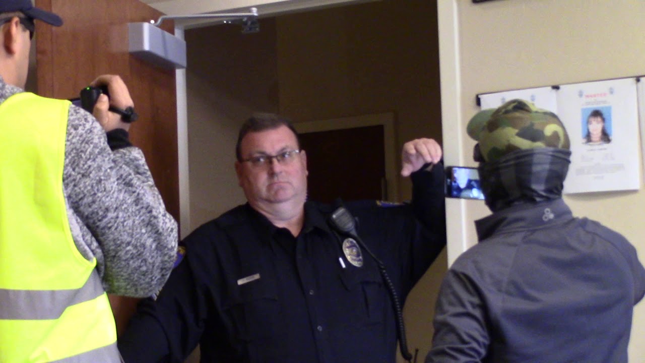 Shafter Police Dept. 1st Amendment Audit - YouTube