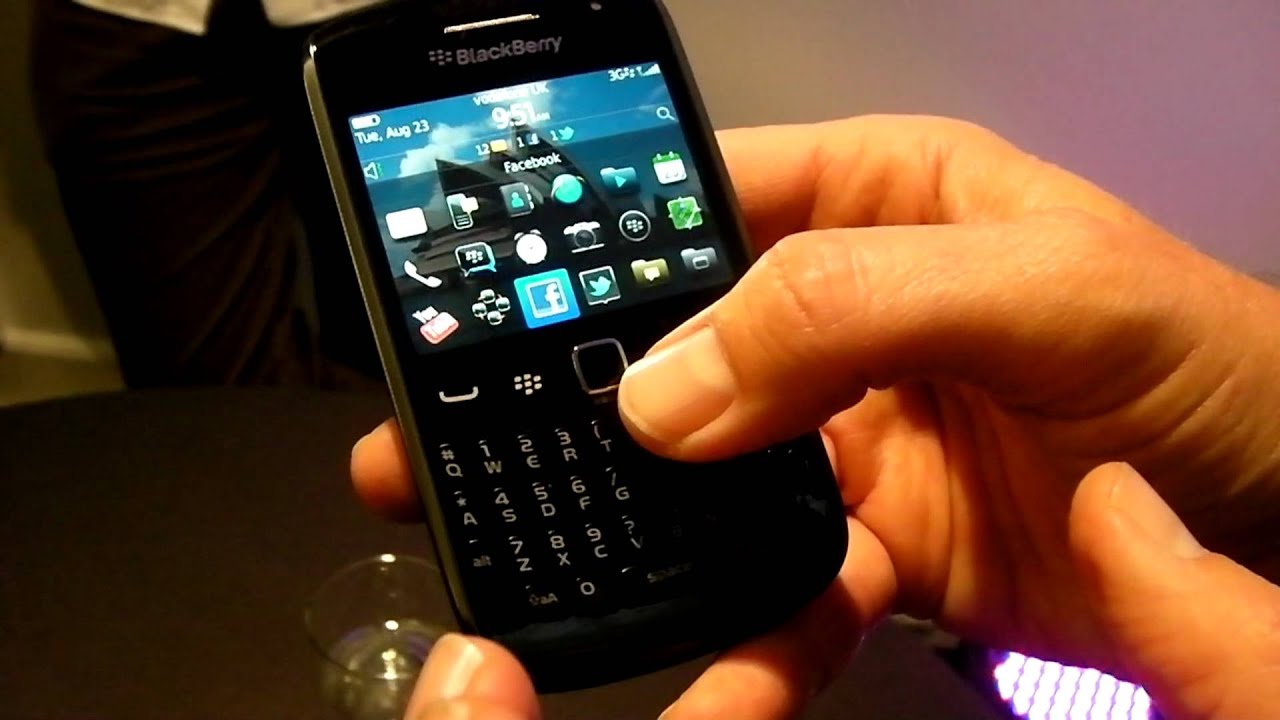 BlackBerry Curve 9360 hands-on preview - YouTube