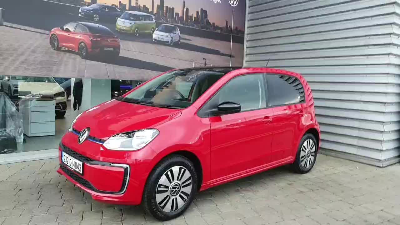 232D14043 - 2023 Volkswagen e-up Style 32KWH 82HP Auto RefId: 400685 ...