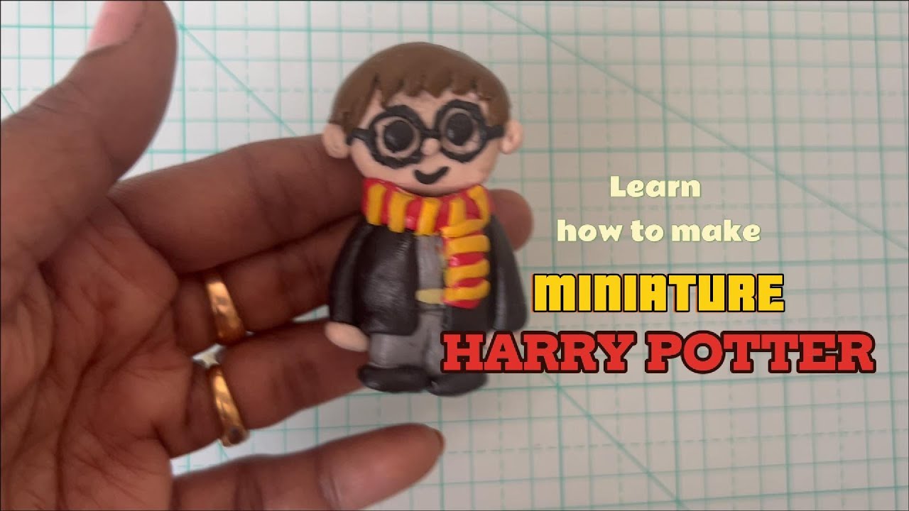 Learn how to craft your own mini Harry Potter step-by-step #harrypotter ...