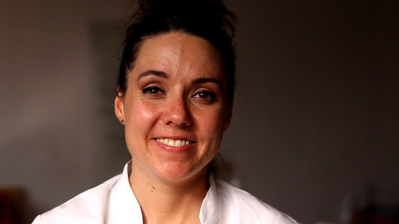 Episode 8 - Becky - Bang Bang Brunch - YouTube