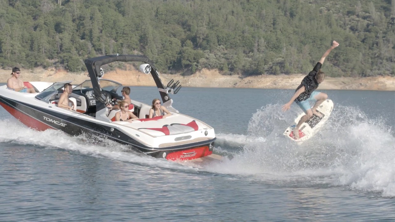 2017 MB Sport F21 Tomcat 21' - YouTube