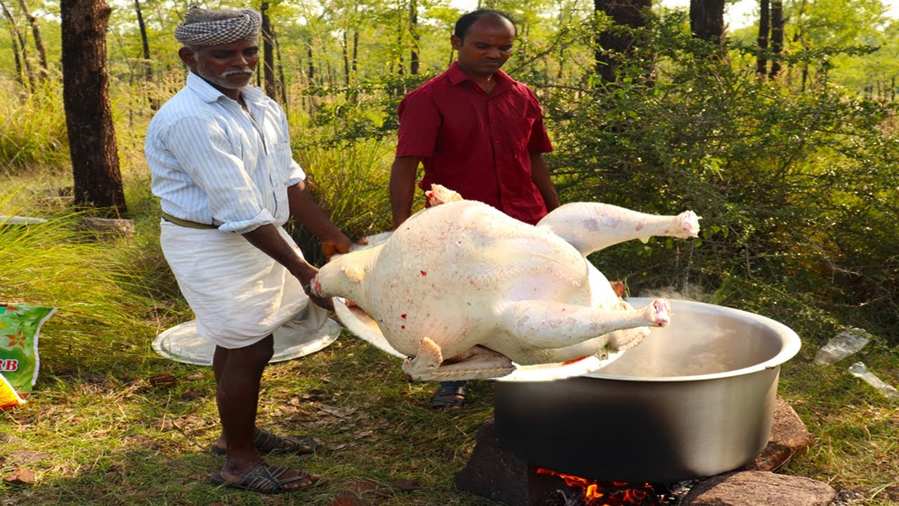 8 KG Full Turkey !!! Yummy Turkey Gravy prepared by uncle | food fun ...