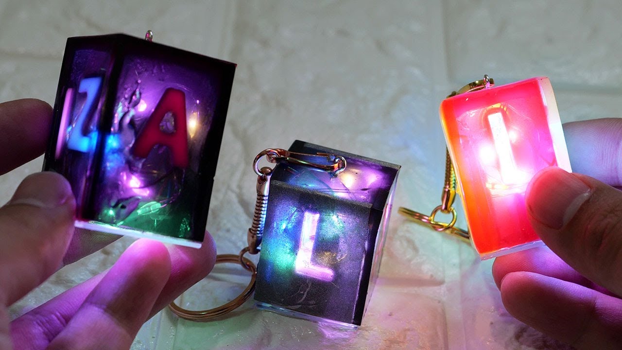 Epoxy Keychain LED lamp DIY - YouTube