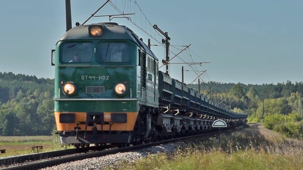 ST44-1102 z próżnym żwirakiem (Rp1) - YouTube