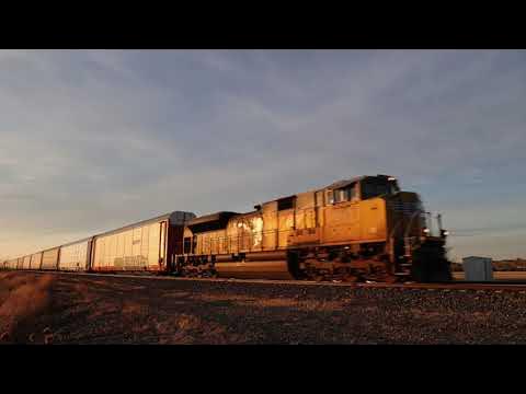 UP 8567 East - YouTube