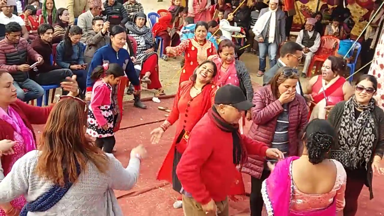 सेतो घोडा लाईभ दोहोरि गोकुल राउत seto ghoda live dohori 2075 - YouTube